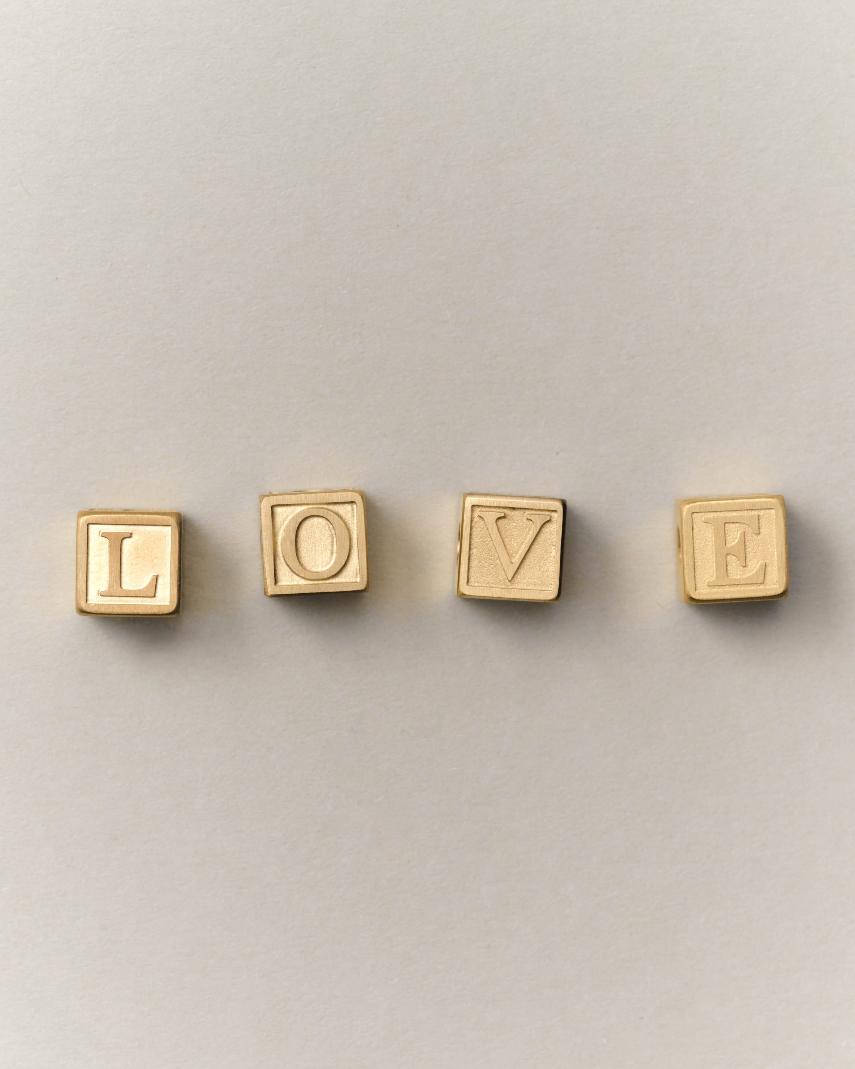 "O" Letter Block